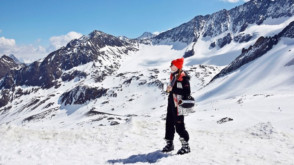 Bloggerin Nic beim Frühlingsskilauf im Stubaital: - Stubaital Tirol